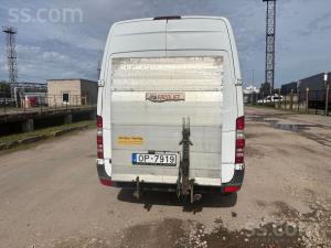 White Mercedes-Benz Sprinter 2016 in Riga, with an engine capacity of 2.20 L and mileage of 382 thousand km for 10000 €, photo 6 on AUTOMOTO.COM.LV