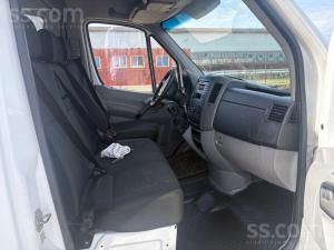 White Mercedes-Benz Sprinter 2016 in Riga, with an engine capacity of 2.20 L and mileage of 382 thousand km for 10000 €, photo 13 on AUTOMOTO.COM.LV