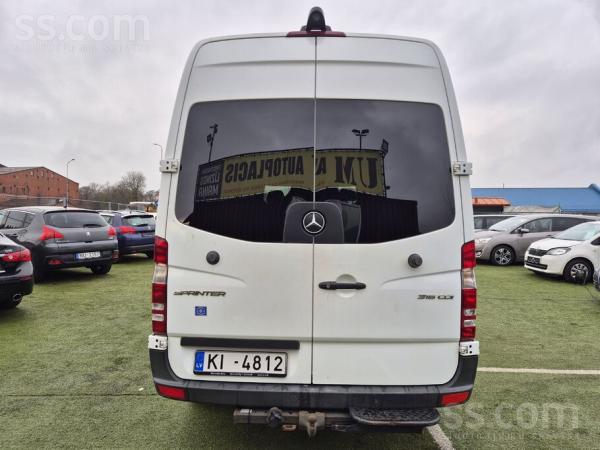 Balts Mercedes-Benz Sprinter 2017 Liepāja, ar dzinēja tilpumu 2.10 L un nobraukumu 171 tūkst. km par 13000 €, foto 6 vietnē AUTOMOTO.COM.LV