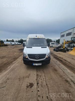 Balts Mercedes-Benz Sprinter 2017 Rīga, ar dzinēja tilpumu 2.20 L un nobraukumu 264 tūkst. km par 10000 €, foto  vietnē AUTOMOTO.COM.LV