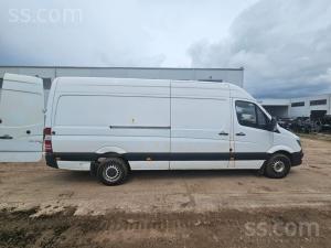 White Mercedes-Benz Sprinter 2017 in Riga, with an engine capacity of 2.20 L and mileage of 264 thousand km for 10000 €, photo 4 on AUTOMOTO.COM.LV