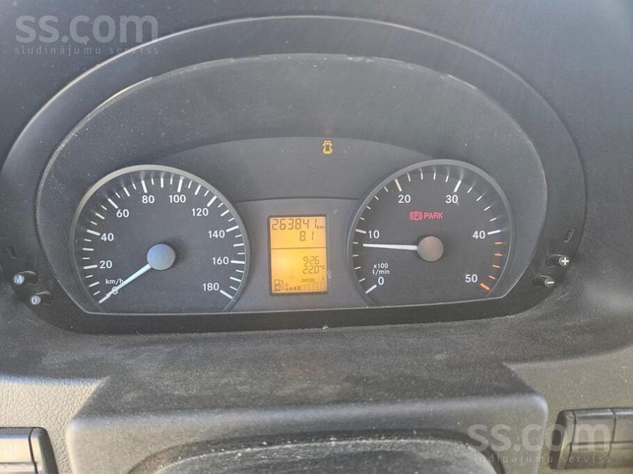 White Mercedes-Benz Sprinter 2017 in Riga, with an engine capacity of 2.20 L and mileage of 264 thousand km for 10000 €, photo 9 on AUTOMOTO.COM.LV