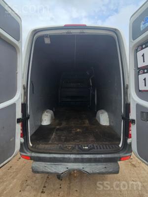 White Mercedes-Benz Sprinter 2017 in Riga, with an engine capacity of 2.20 L and mileage of 264 thousand km for 10000 €, photo 11 on AUTOMOTO.COM.LV