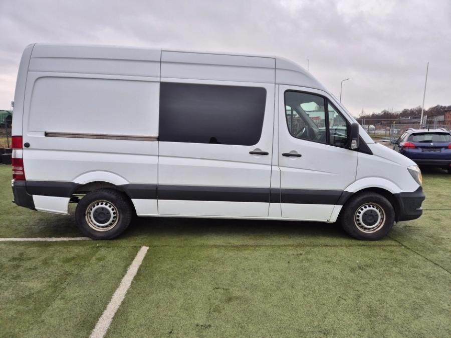 Balts Mercedes-Benz Sprinter 2017 Rīga, ar dzinēja tilpumu 2.10 L un nobraukumu 171 tūkst. km par 14000 €, foto 5 vietnē AUTOMOTO.COM.LV