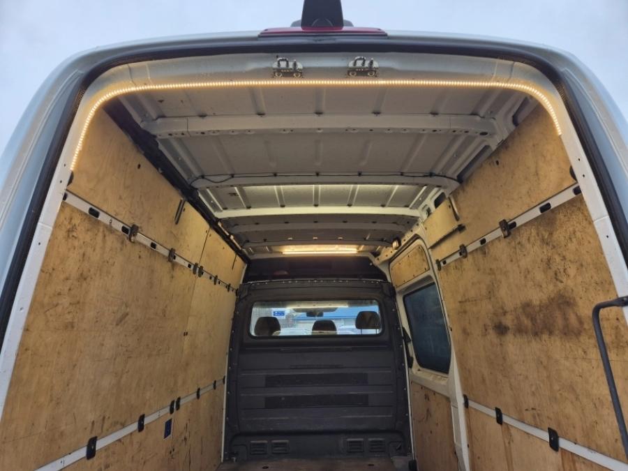Balts Mercedes-Benz Sprinter 2017 Rīga, ar dzinēja tilpumu 2.10 L un nobraukumu 171 tūkst. km par 14000 €, foto 20 vietnē AUTOMOTO.COM.LV