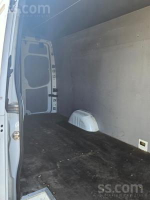 Balts Mercedes-Benz Sprinter 2017 Rīga, ar dzinēja tilpumu 2.20 L un nobraukumu 292 tūkst. km par 10000 €, foto 8 vietnē AUTOMOTO.COM.LV