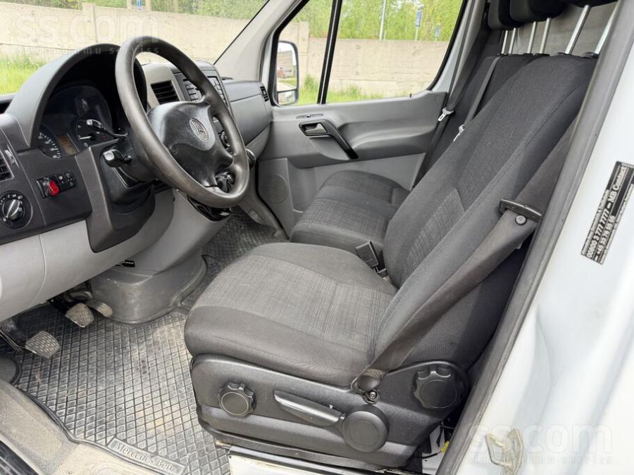Balts Mercedes-Benz Sprinter 2018 Jelgava, ar dzinēja tilpumu 2.20 L un nobraukumu 225 tūkst. km par 12500 €, foto 13 vietnē AUTOMOTO.COM.LV