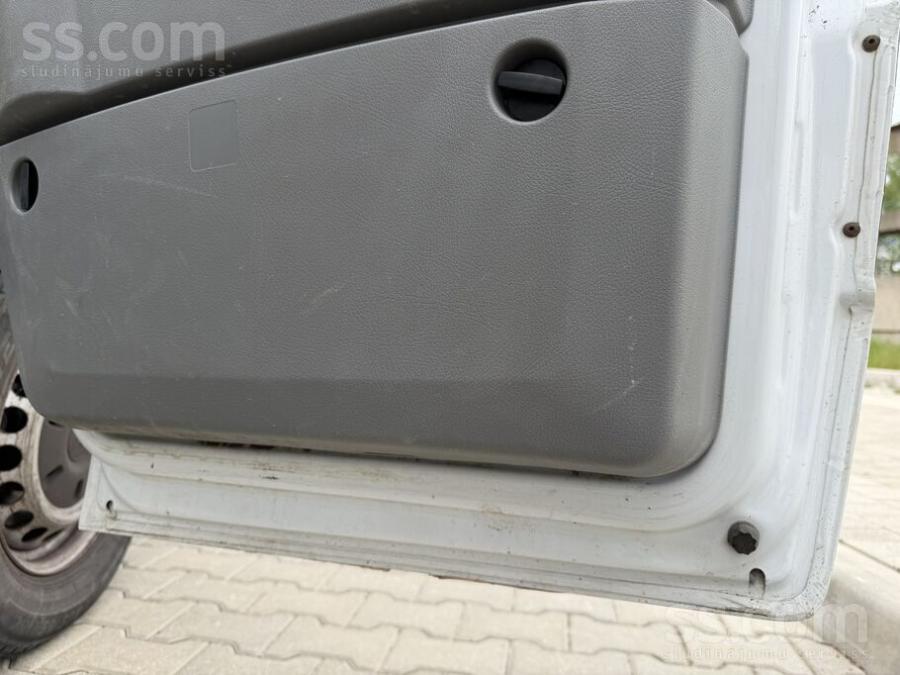 Balts Mercedes-Benz Sprinter 2018 Jelgava, ar dzinēja tilpumu 2.20 L un nobraukumu 225 tūkst. km par 12500 €, foto 21 vietnē AUTOMOTO.COM.LV