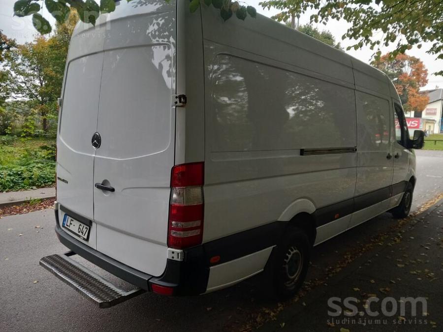 Balts Mercedes-Benz Sprinter 2018 Rīga, ar dzinēja tilpumu 2.20 L un nobraukumu 296 tūkst. km par 9550 €, foto 3 vietnē AUTOMOTO.COM.LV