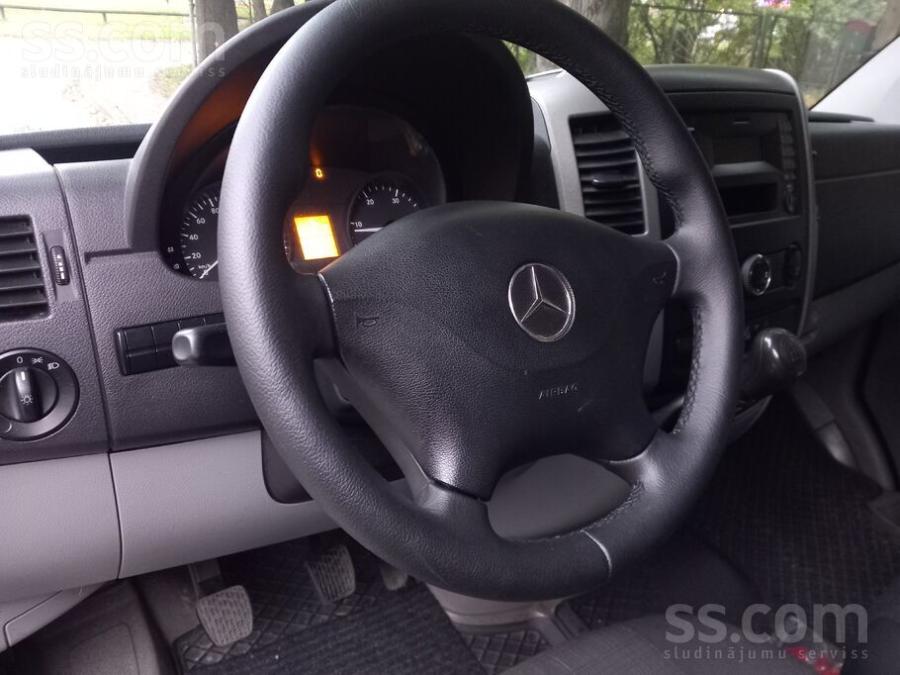 Balts Mercedes-Benz Sprinter 2018 Rīga, ar dzinēja tilpumu 2.20 L un nobraukumu 296 tūkst. km par 9550 €, foto 8 vietnē AUTOMOTO.COM.LV