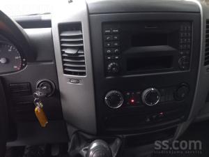 Balts Mercedes-Benz Sprinter 2018 Rīga, ar dzinēja tilpumu 2.20 L un nobraukumu 296 tūkst. km par 9550 €, foto 12 vietnē AUTOMOTO.COM.LV