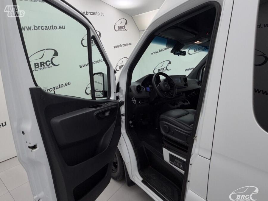 Balts Mercedes-Benz Sprinter 2019 Avižieniai, ar dzinēja tilpumu 2.10 L un nobraukumu 450 tūkst. km par 19900 €, foto 21 vietnē AUTOMOTO.COM.LV