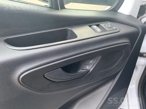 White Mercedes-Benz Sprinter 2019 in Jelgava, with an engine capacity of 2.20 L and mileage of 377 thousand km for 25700 €, photo 3 on AUTOMOTO.COM.LV