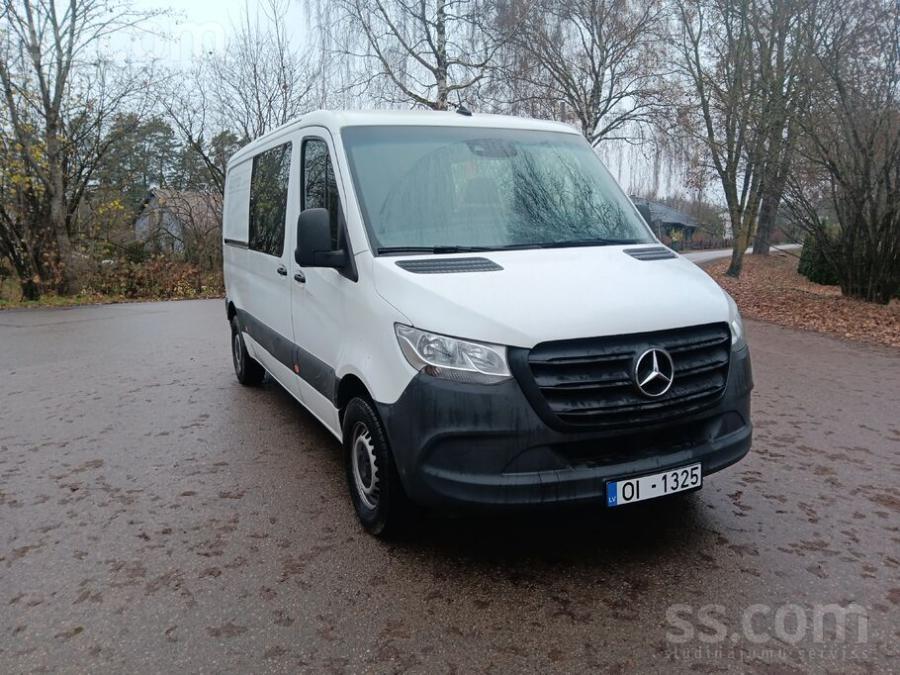 Balts Mercedes-Benz Sprinter 2019 Ogre, ar dzinēja tilpumu 2.10 L un nobraukumu 242 tūkst. km par 23000 €, foto 9 vietnē AUTOMOTO.COM.LV