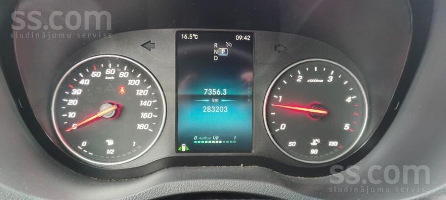 White Mercedes-Benz Sprinter 2020 in Daugavpils, with an engine capacity of 2.10 L and mileage of 283 thousand km for 16760 €, photo 9 on AUTOMOTO.COM.LV
