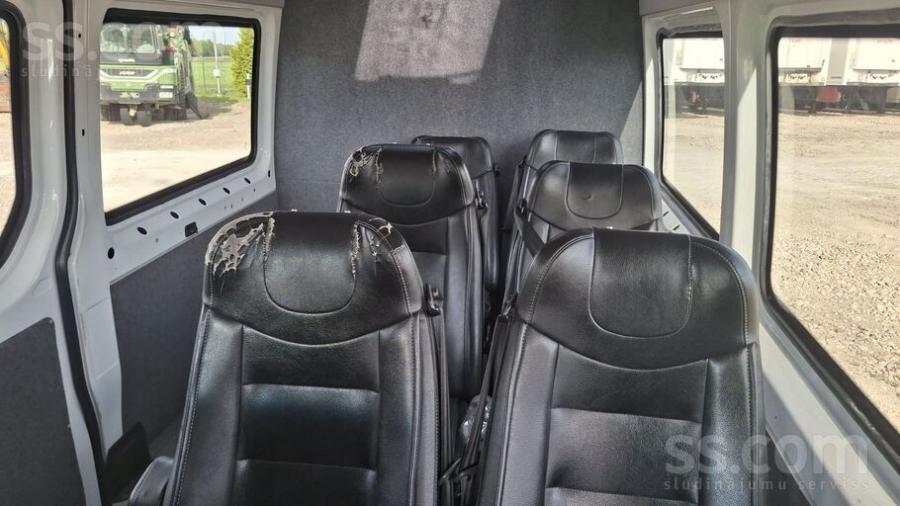 White Mercedes-Benz Sprinter 2021 in Riga, with an engine capacity of 2.20 L and mileage of 870 thousand km for 6000 €, photo 9 on AUTOMOTO.COM.LV