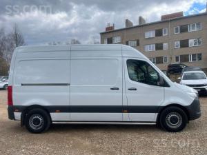 White Mercedes-Benz Sprinter 2021 in Kuldiga, with an engine capacity of 2.20 L and mileage of 78 thousand km for 16190 €, photo 6 on AUTOMOTO.COM.LV