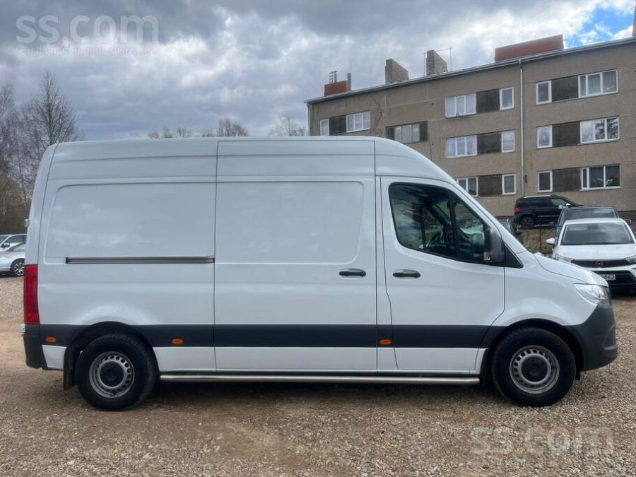 White Mercedes-Benz Sprinter 2021 in Kuldiga, with an engine capacity of 2.20 L and mileage of 78 thousand km for 16190 €, photo 6 on AUTOMOTO.COM.LV