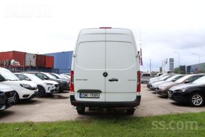 White Mercedes-Benz Sprinter 2021 in Riga, with an engine capacity of 2.20 L and mileage of 145 thousand km for 21500 €, photo 5 on AUTOMOTO.COM.LV