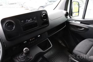 White Mercedes-Benz Sprinter 2021 in Riga, with an engine capacity of 2.20 L and mileage of 145 thousand km for 21500 €, photo 12 on AUTOMOTO.COM.LV