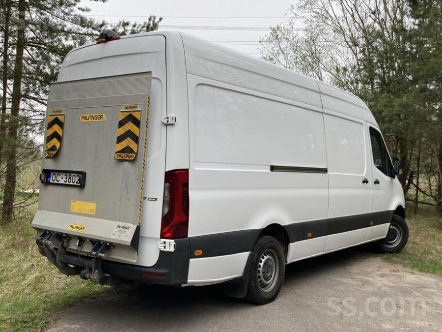White Mercedes-Benz Sprinter 2022 in Riga, with an engine capacity of 2.00 L and mileage of 31 thousand km for 41950 €, photo 4 on AUTOMOTO.COM.LV