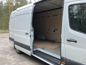 White Mercedes-Benz Sprinter 2022 in Riga, with an engine capacity of 2.00 L and mileage of 31 thousand km for 41950 €, photo 21 on AUTOMOTO.COM.LV