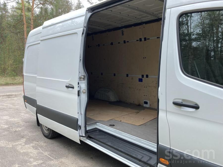 White Mercedes-Benz Sprinter 2022 in Riga, with an engine capacity of 2.00 L and mileage of 31 thousand km for 41950 €, photo 21 on AUTOMOTO.COM.LV