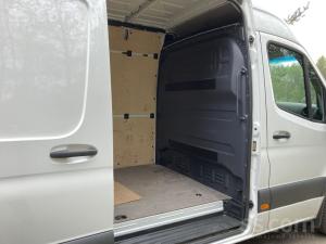 White Mercedes-Benz Sprinter 2022 in Riga, with an engine capacity of 2.00 L and mileage of 31 thousand km for 41950 €, photo 22 on AUTOMOTO.COM.LV