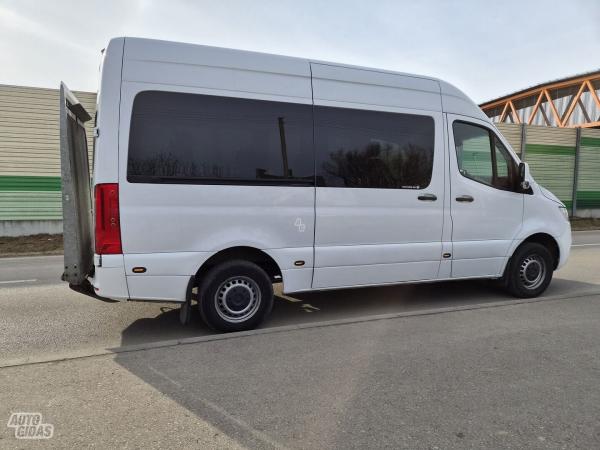 White Mercedes-Benz Sprinter 2022 in Kaunas, with an engine capacity of 2.00 L and mileage of 263 thousand km for 22900 €, photo 4 on AUTOMOTO.COM.LV