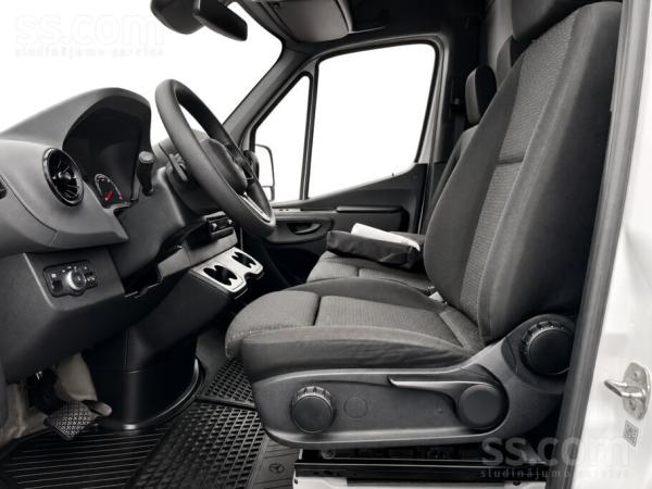 Balts Mercedes-Benz Sprinter 2022 Rīga, ar dzinēja tilpumu 2.20 L un nobraukumu 13 tūkst. km par 21900 €, foto 7 vietnē AUTOMOTO.COM.LV