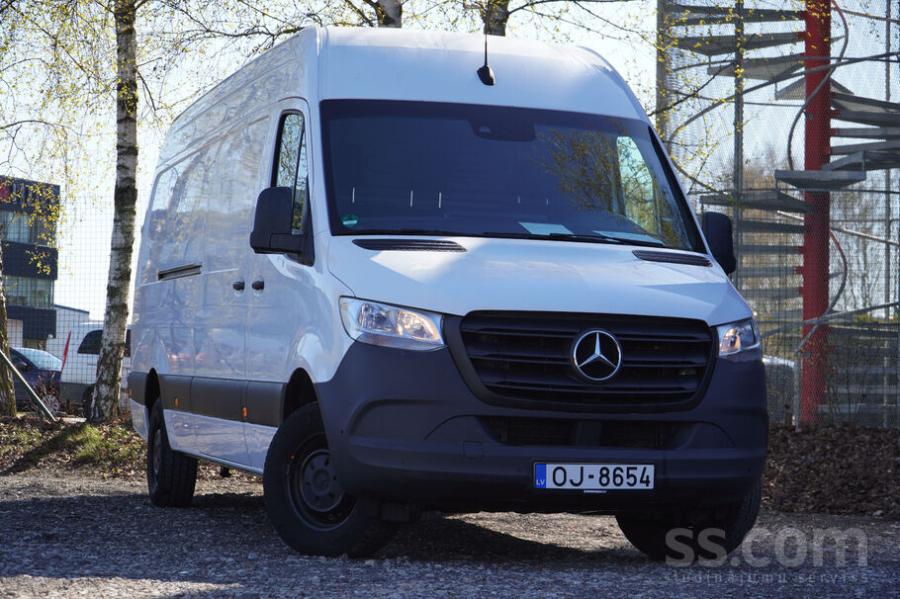 Balts Mercedes-Benz Sprinter 2022 Rīga, ar dzinēja tilpumu 2.00 L un nobraukumu 219 tūkst. km par 21990 €, foto 5 vietnē AUTOMOTO.COM.LV