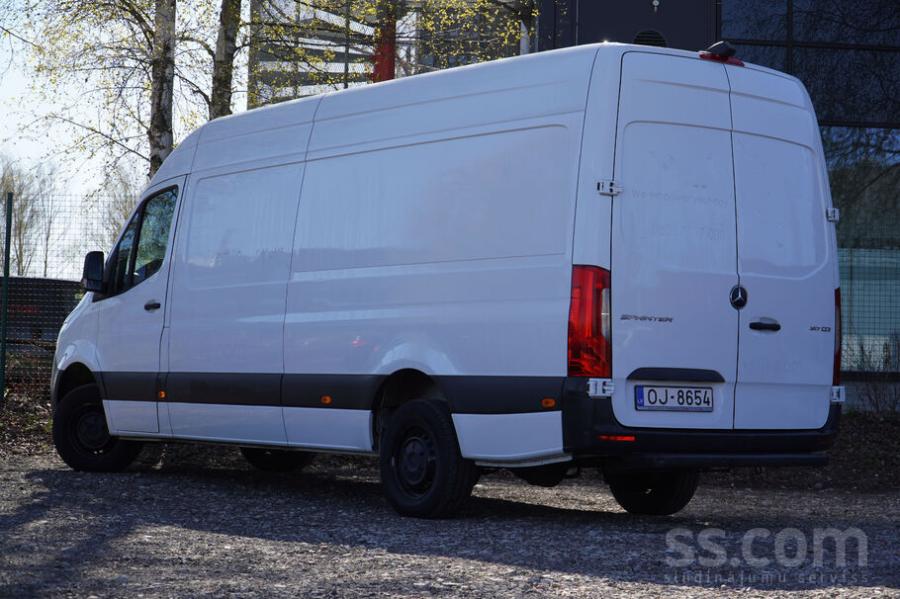 Balts Mercedes-Benz Sprinter 2022 Rīga, ar dzinēja tilpumu 2.00 L un nobraukumu 219 tūkst. km par 21990 €, foto 9 vietnē AUTOMOTO.COM.LV