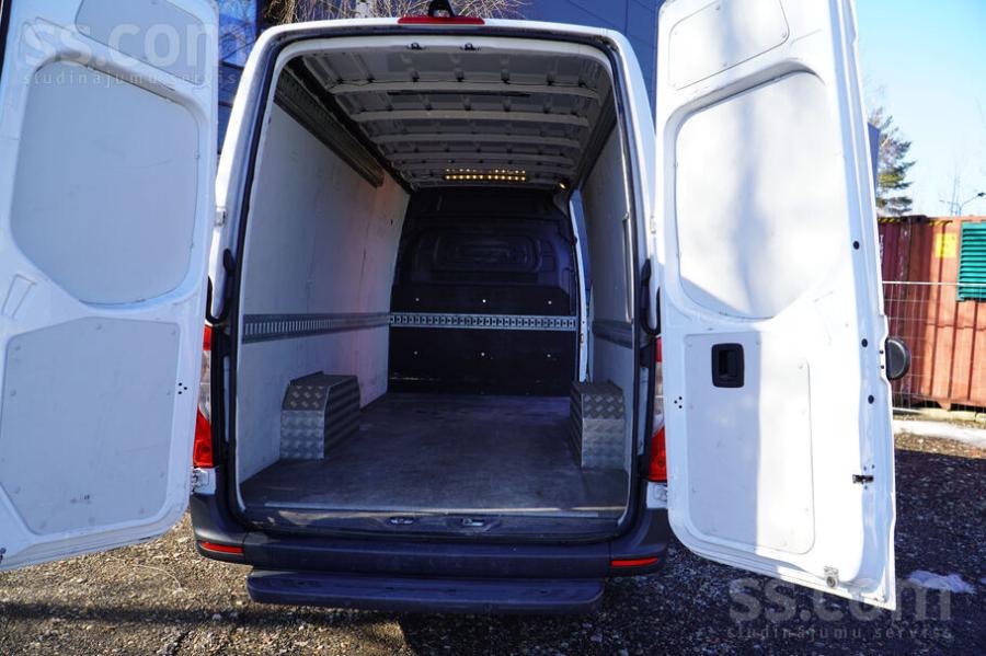 Balts Mercedes-Benz Sprinter 2022 Rīga, ar dzinēja tilpumu 2.00 L un nobraukumu 219 tūkst. km par 21990 €, foto 12 vietnē AUTOMOTO.COM.LV