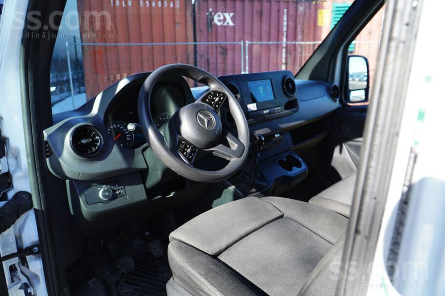 Balts Mercedes-Benz Sprinter 2022 Rīga, ar dzinēja tilpumu 2.00 L un nobraukumu 219 tūkst. km par 21990 €, foto 16 vietnē AUTOMOTO.COM.LV