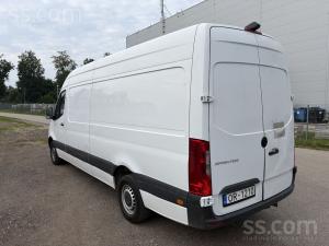 White Mercedes-Benz Sprinter 2022 in Riga, with an engine capacity of 2.00 L and mileage of 366 thousand km for 15700 €, photo 3 on AUTOMOTO.COM.LV