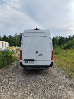 White Mercedes-Benz Sprinter 2022 in Riga, with an engine capacity of 2.00 L and mileage of 158 thousand km for 23000 €, photo 9 on AUTOMOTO.COM.LV