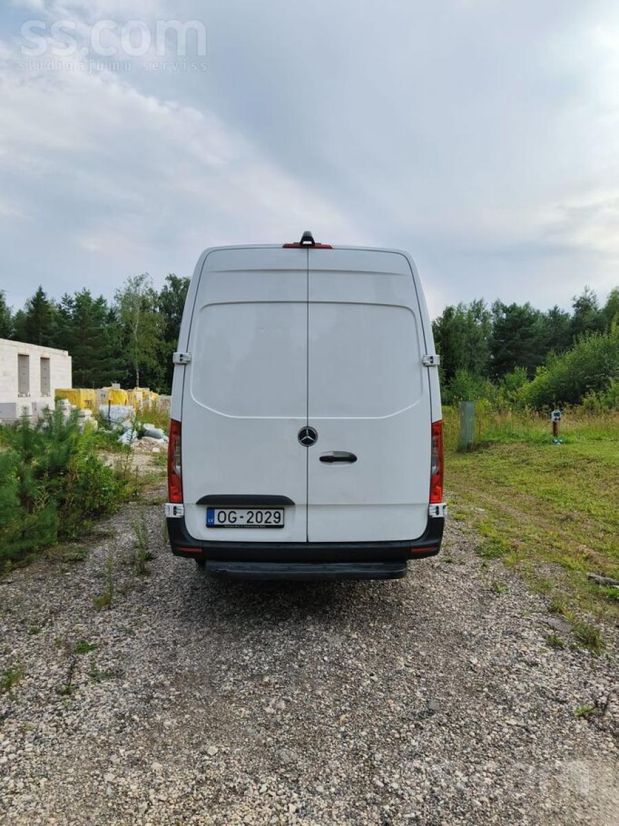 White Mercedes-Benz Sprinter 2022 in Riga, with an engine capacity of 2.00 L and mileage of 158 thousand km for 23000 €, photo 9 on AUTOMOTO.COM.LV