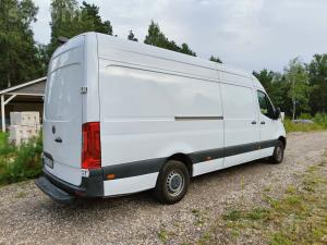 White Mercedes-Benz Sprinter 2022 in Riga, with an engine capacity of 2.00 L and mileage of 158 thousand km for 23000 €, photo 13 on AUTOMOTO.COM.LV