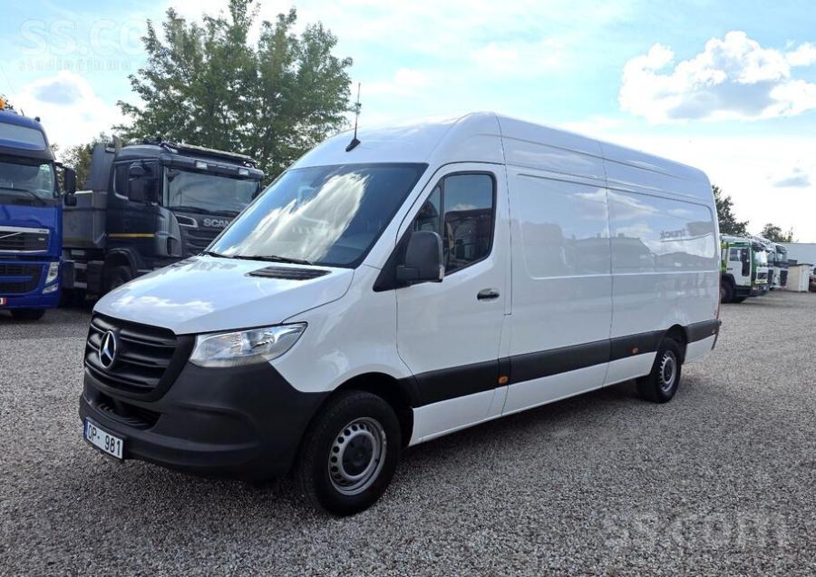 Balts Mercedes-Benz Sprinter 2023 Rīga, ar dzinēja tilpumu 2.00 L un nobraukumu 43 tūkst. km par 27900 €, foto 3 vietnē AUTOMOTO.COM.LV