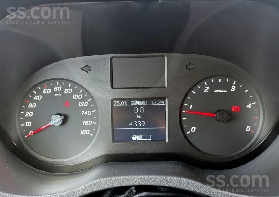 Balts Mercedes-Benz Sprinter 2023 Rīga, ar dzinēja tilpumu 2.00 L un nobraukumu 43 tūkst. km par 27900 €, foto 13 vietnē AUTOMOTO.COM.LV