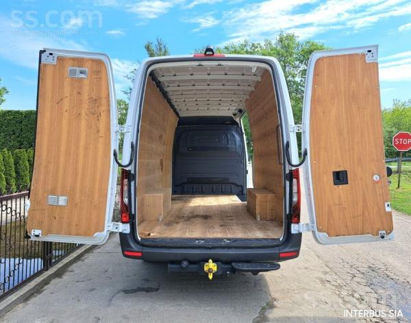 White Mercedes-Benz Sprinter 2024 in Riga, with an engine capacity of 2.00 L and mileage of 0 thousand km for 42955 €, photo 9 on AUTOMOTO.COM.LV