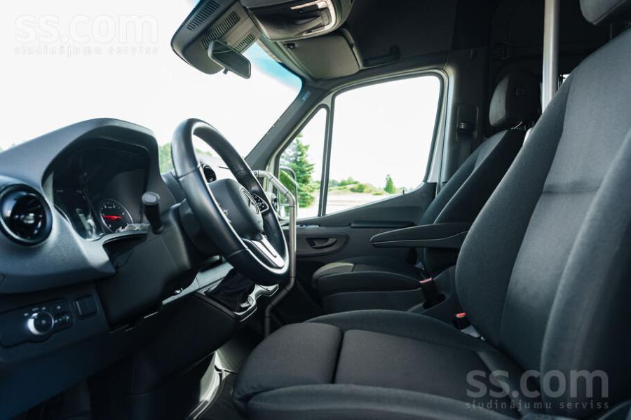 White Mercedes-Benz Sprinter 2024 in Riga, with an engine capacity of 2.00 L and mileage of 60 thousand km for 79900 €, photo 10 on AUTOMOTO.COM.LV