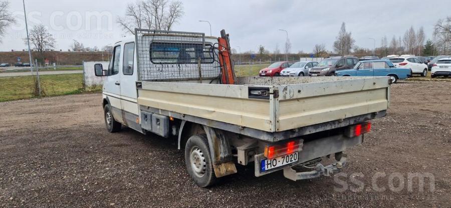 White Mercedes-Benz Sprinter 2000 in Daugavpils, with an engine capacity of 2.10 L and mileage of 506 thousand km for 21780 €, photo 3 on AUTOMOTO.COM.LV