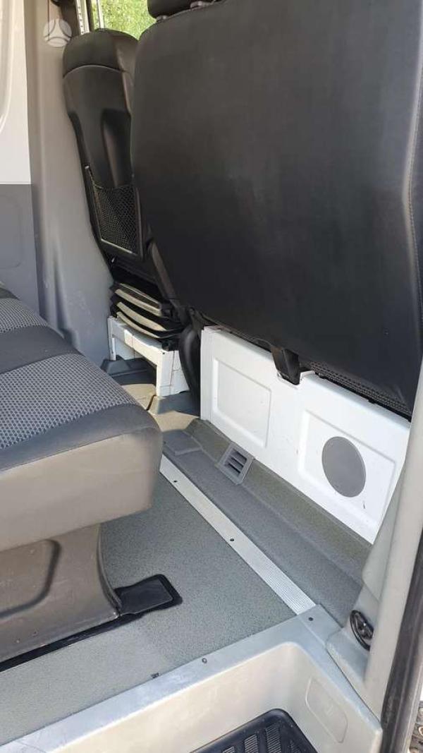 White Mercedes-Benz Sprinter 2012 in Vilnius, with an engine capacity of 2.14 L and mileage of 321 thousand km for 25000 €, photo 9 on AUTOMOTO.COM.LV