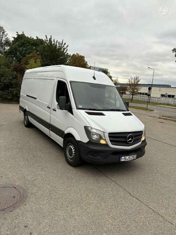 Balts Mercedes-Benz Sprinter 2018 Viļņa, ar dzinēja tilpumu 2.14 L un nobraukumu 408 tūkst. km par 8000 €, foto 1 vietnē AUTOMOTO.COM.LV