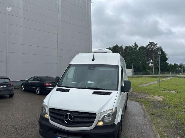 Balts Mercedes-Benz Sprinter 2018 Viļņa, ar dzinēja tilpumu 2.14 L un nobraukumu 245 tūkst. km par 9100 €, foto 1 vietnē AUTOMOTO.COM.LV