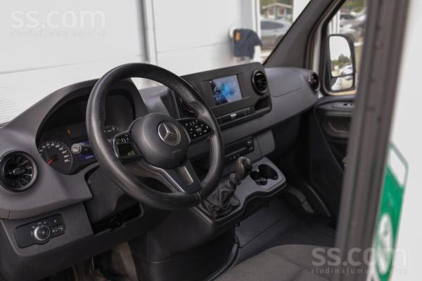 Белый Мерседес Спринтер 2019 в Рига, объемом двигателя 2.20 л и пробегом 89 тыс. км за 19495 €, фото 11 на AUTOMOTO.COM.LV