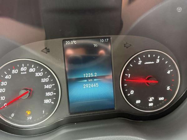 White Mercedes-Benz Sprinter 2020 in Taurage, with an engine capacity of 2.14 L and mileage of 292 thousand km for 12500 €, photo 6 on AUTOMOTO.COM.LV