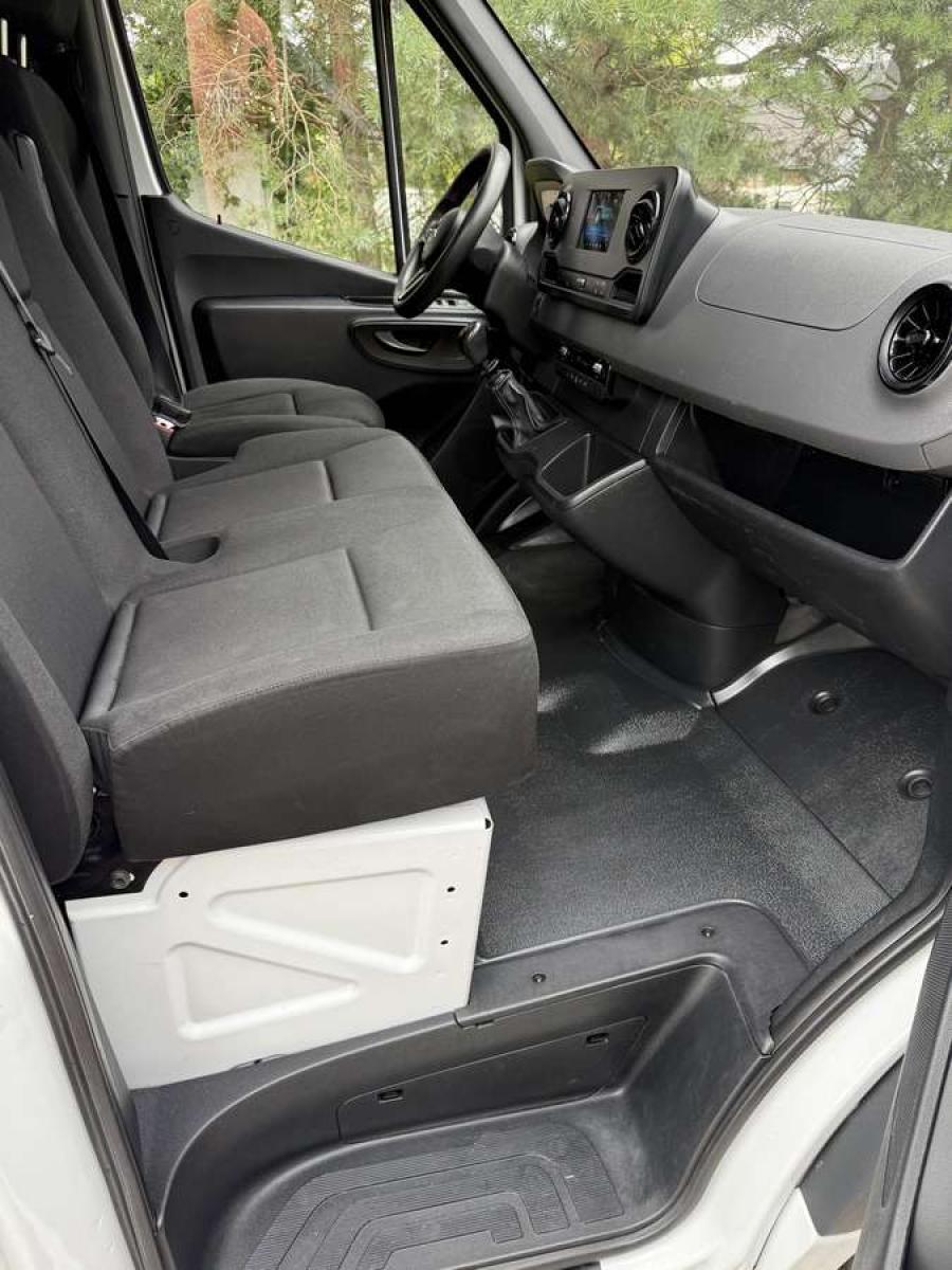 Balts Mercedes-Benz Sprinter 2020 Tauragė, ar dzinēja tilpumu 2.14 L un nobraukumu 292 tūkst. km par 12500 €, foto 10 vietnē AUTOMOTO.COM.LV