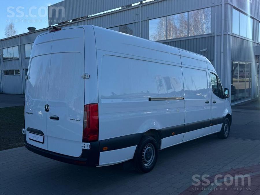 Balts Mercedes-Benz Sprinter 2021 Rīga, ar dzinēja tilpumu 2.20 L un nobraukumu 166 tūkst. km par 22990 €, foto 3 vietnē AUTOMOTO.COM.LV